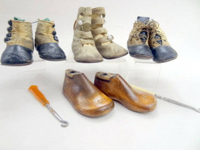 Vintage Children High Button Shoes - Apr 04, 2015 | Ron Rhoads ...