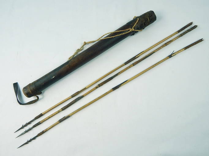 Antique Old Africa African Kongo Congo Quiver & 3 Arrow