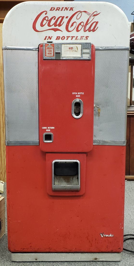Coca Cola Vendo 80 Vending Machine