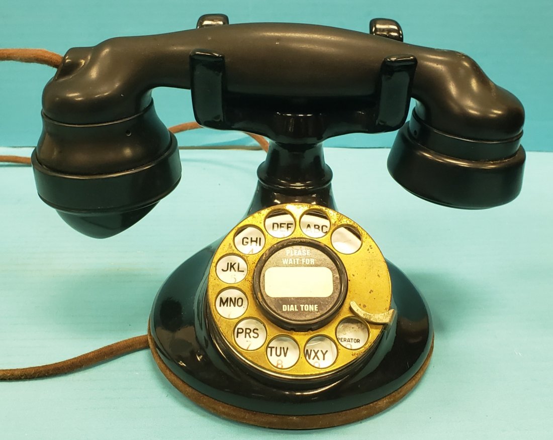 An Early Western Electric Model 600a Microphone