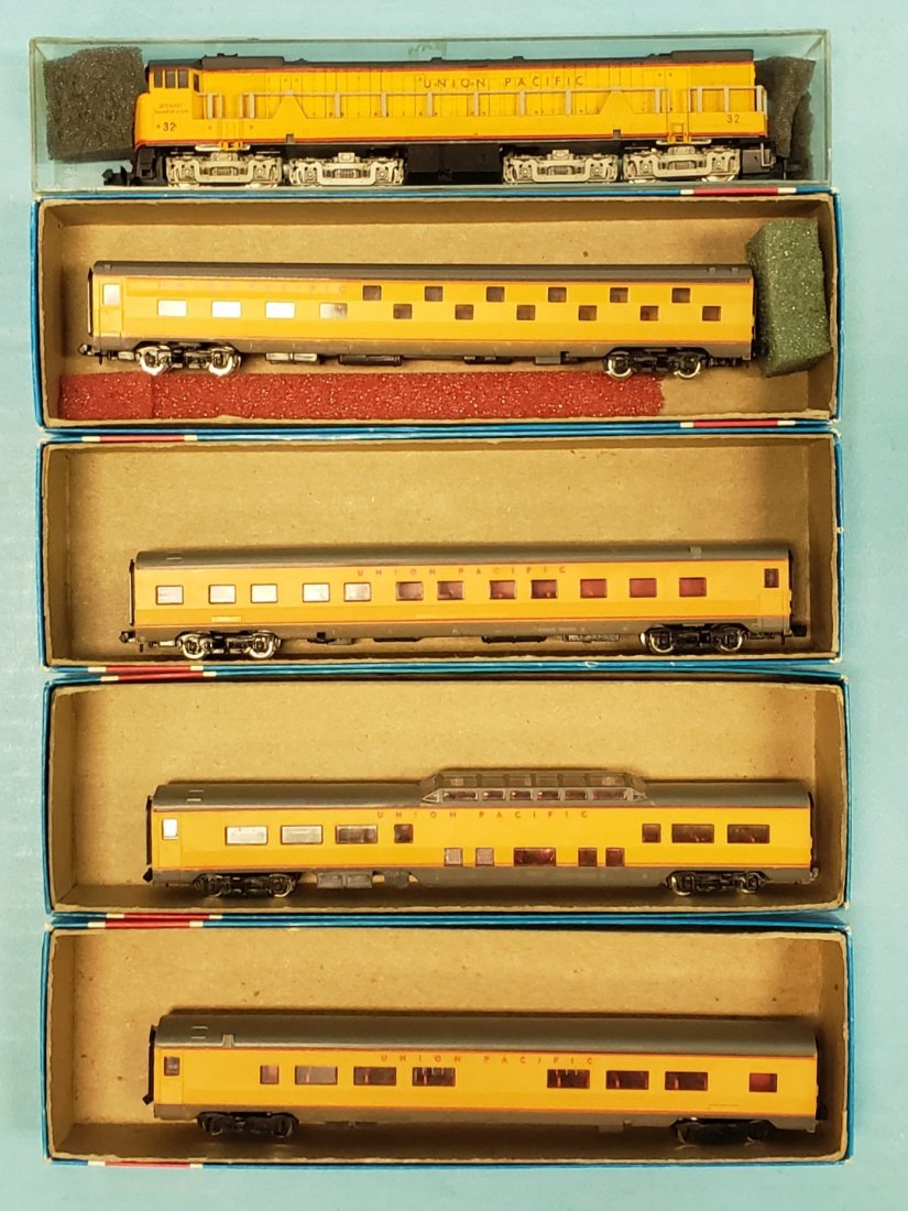 Rivarossi Con Cor N Scale Union Pacific Train Set