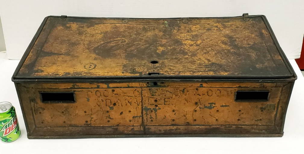 Rare Coca Cola Railroad Shipping Crate And Bottles