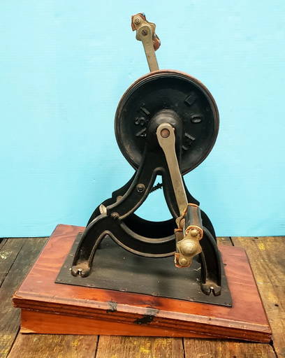 Vintage Everlast Pedal Exercise Machine