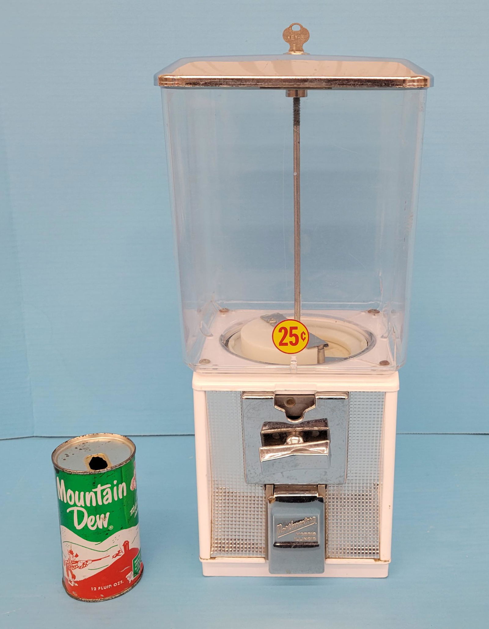 Northwester Gumball/Peanut Coin Op Vending Machine (#0478) on Apr 01 ...