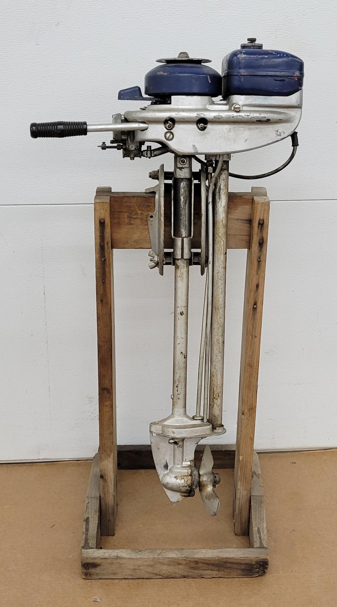 Vintage Neptune Mighty Mite Outboard Motor