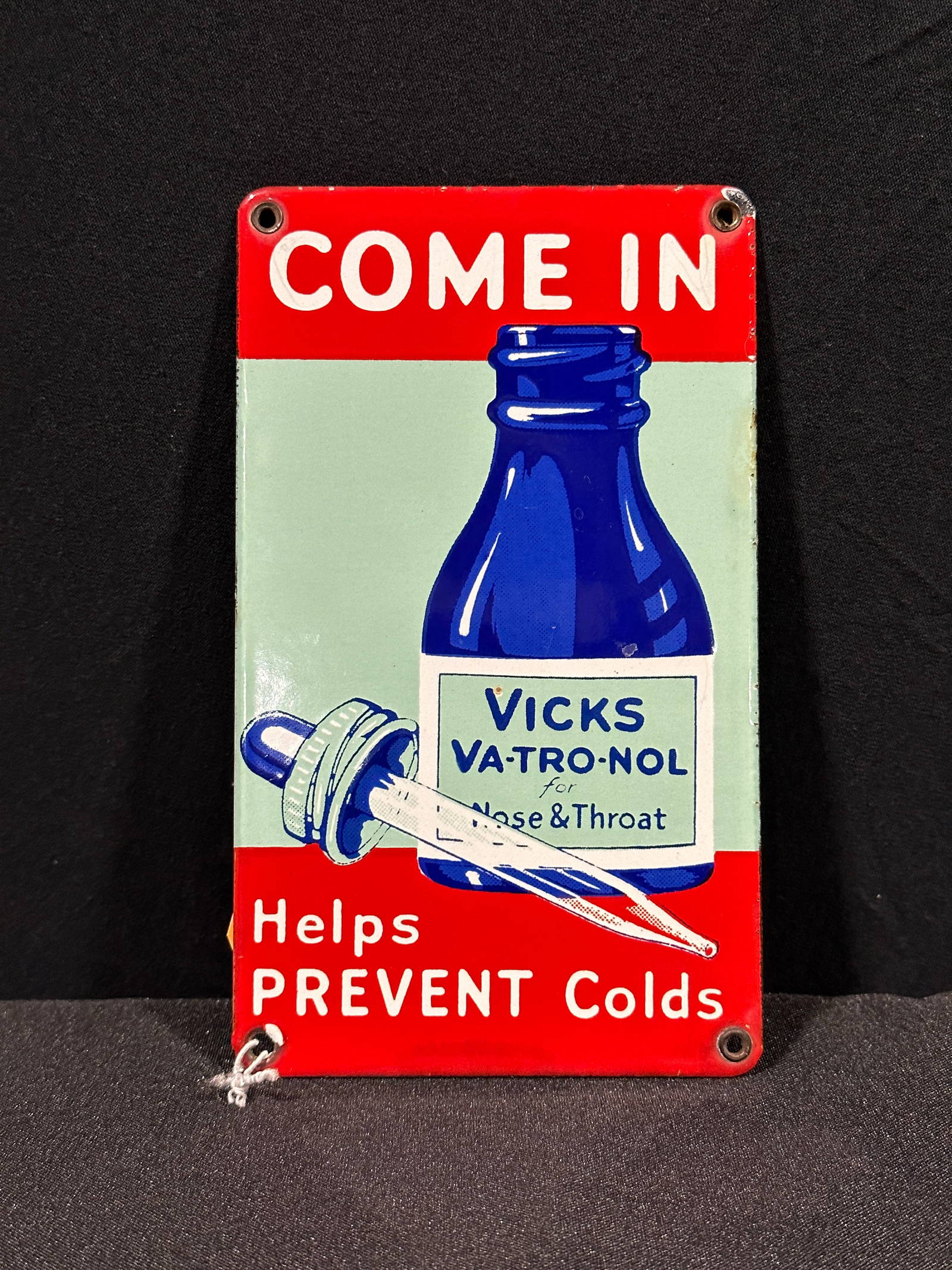 Come In Vicks Nose Throat Porcelain Display Sign Auction