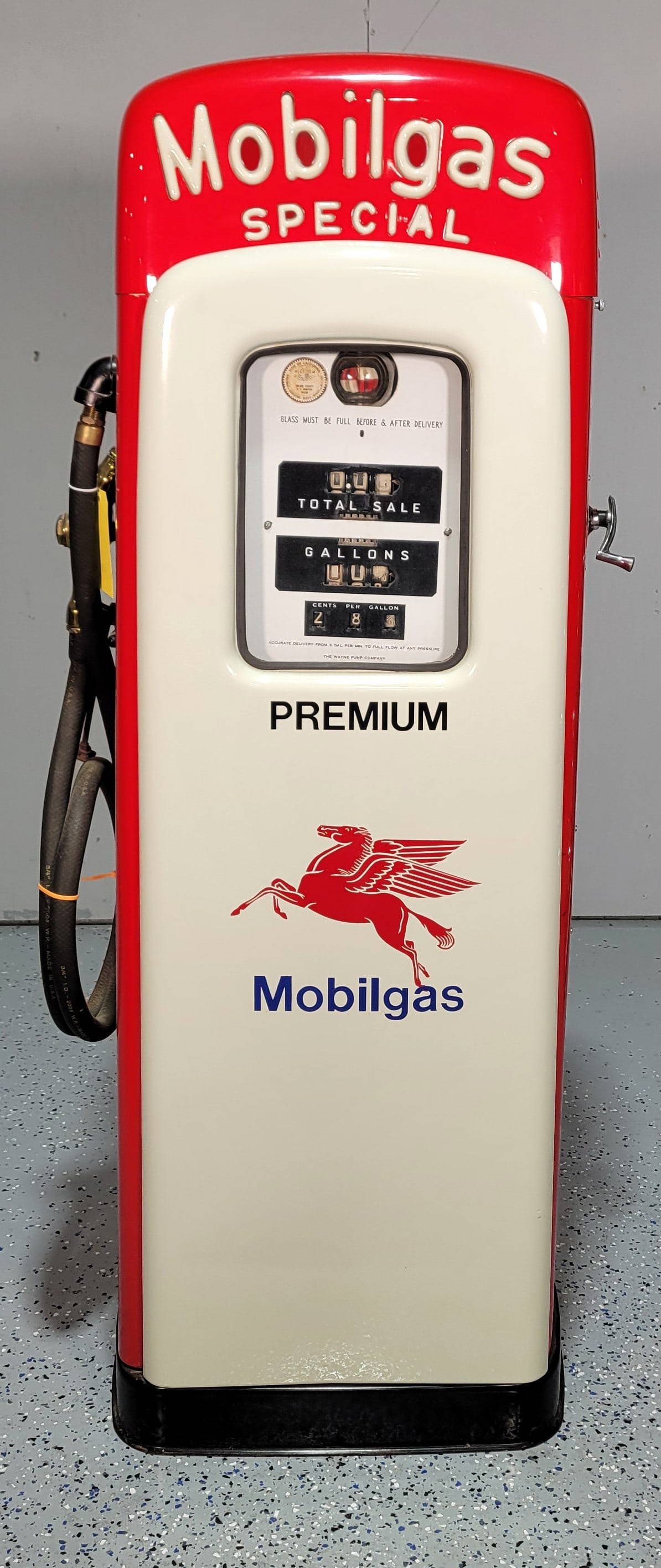 Martin & Schwartz M&s Model #80 Mobilgas Script Top Gas Pump Auction