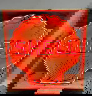 Porcelain Collectibles for Sale at Auction