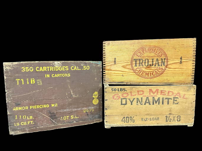 Navy Armor Piercing M2 Wooden Crate Gold Medal Explosives Box Trojan ...