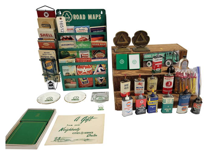Cities Service And Texaco Road Map Racks With Small Oil Can Collection