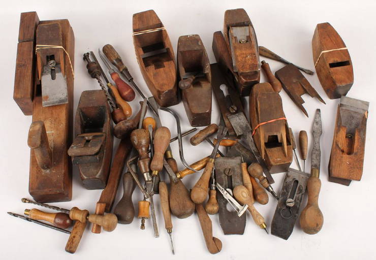 Large Lot Of Mostly Wood Planing Tools
