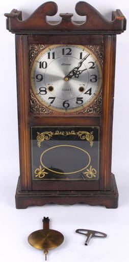 Vintage Alaron 31 Day Key Wind Mantel/wall Clock