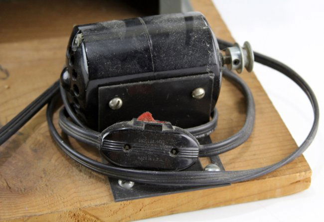 FOLEY-BELSAW MODEL 200 KEY MACHINE : Lot 46108