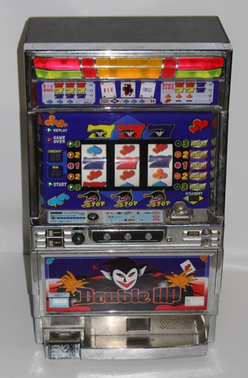 BELLCO DOUBLE UP JAPANESE SLOT MACHINE