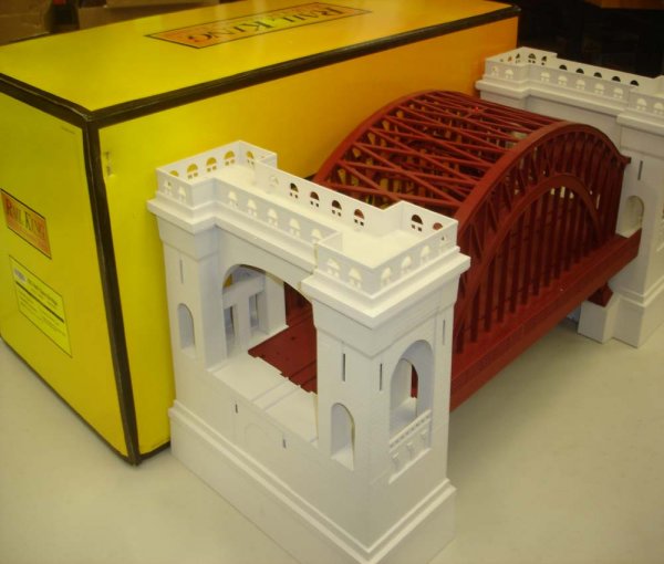 105: ABT: MTH #30-9020 Red & Gray Hellgate Bridge/OB