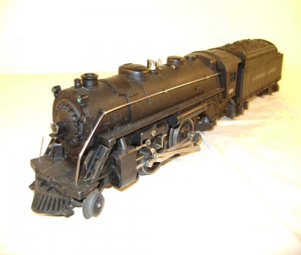 653: ABT: Lionel #229 Steam Engine & #2666T Tender