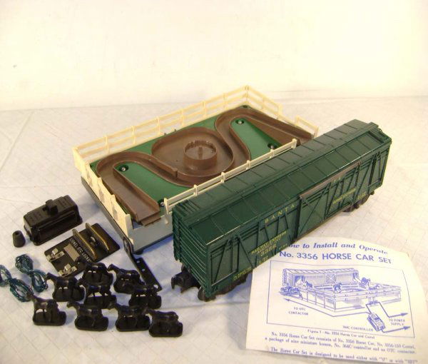 3: ABT: Lionel #3356 Operating Horse Car and Corral