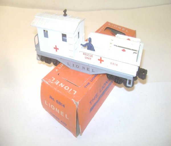 11: ABT: Wonderful Lionel #6814 First Aid Rescue Caboos
