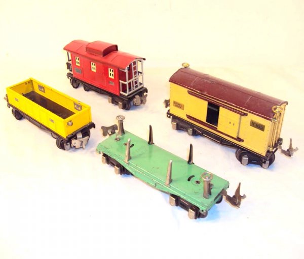 228: ABT: Assorted Lionel #651/652/655/657 Cars