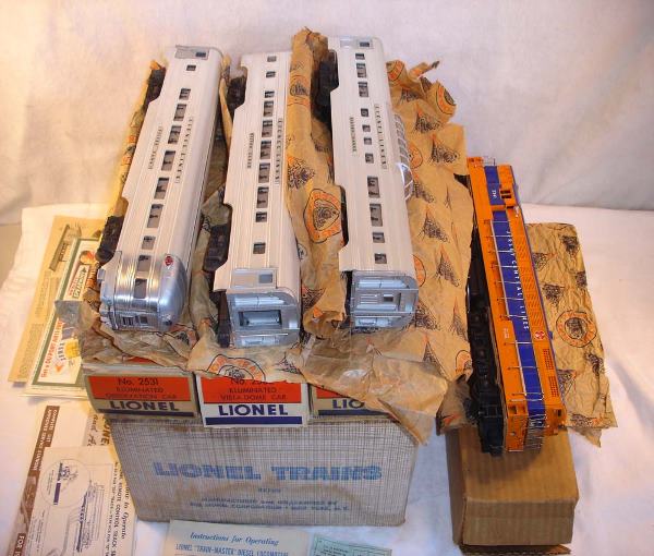 Abt:mint Lionel #2270w Jc Fm Passenger Set/obs