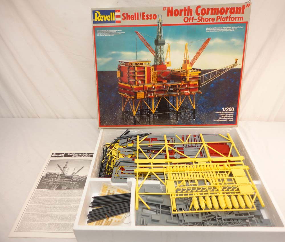 Abt: Revell 1/200 Scale: #8803 North Cormorant Off