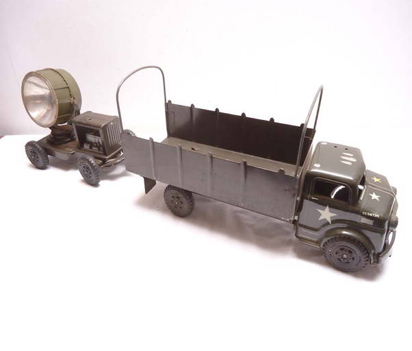 Abt: Military Truck/searchlight