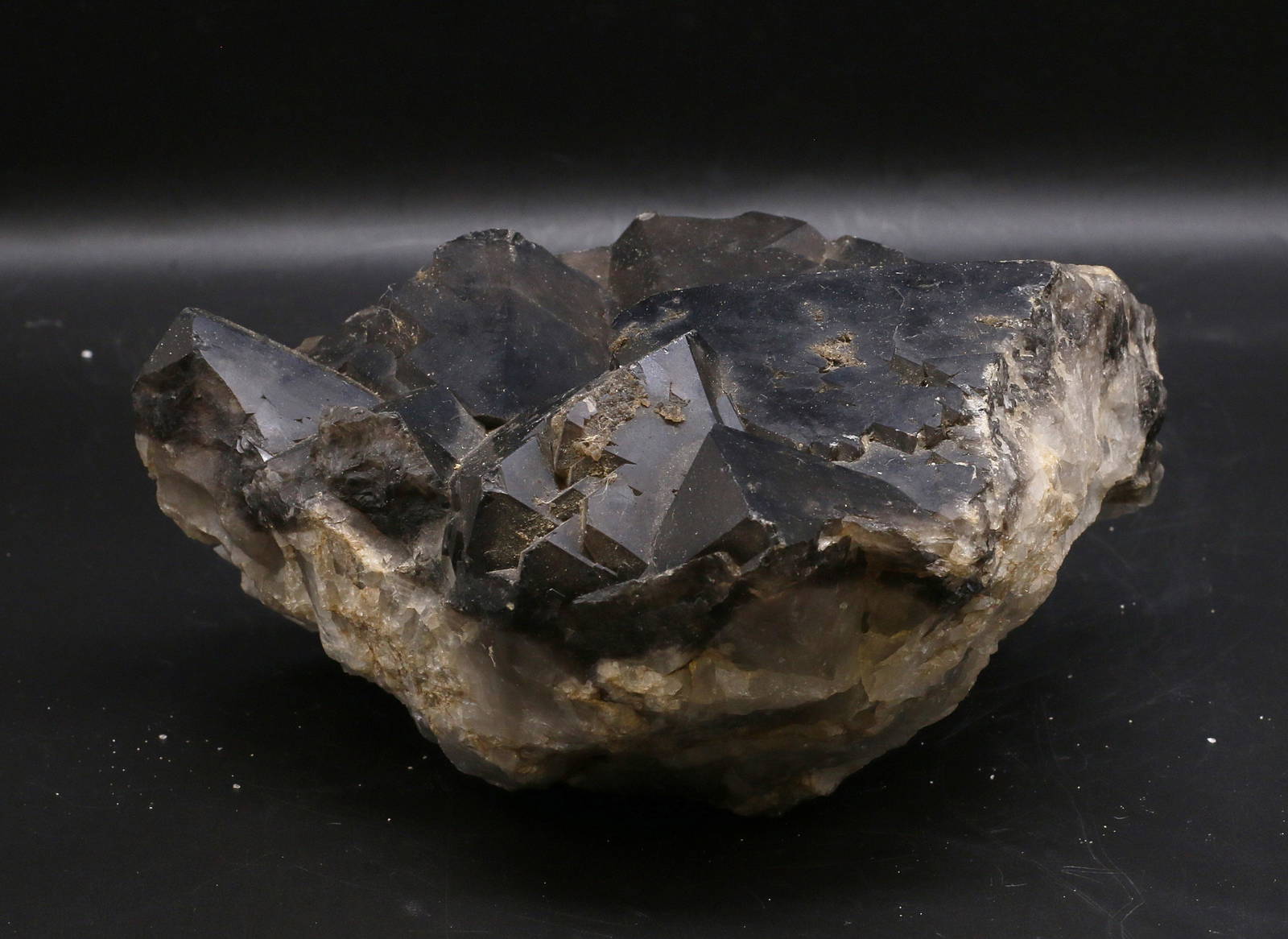 Antique & Vintage Gems for Sale in Online Auctions