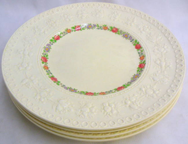 Wedgwood Wellesley Balmoral Plates (16)