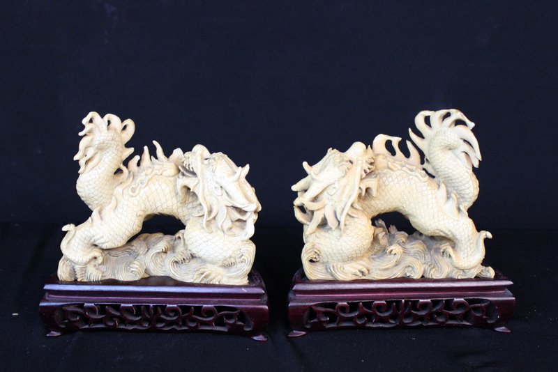 Pair of Chinese Carved Ivory Dragons - Nov 23, 2015 | Bruce Kodner ...