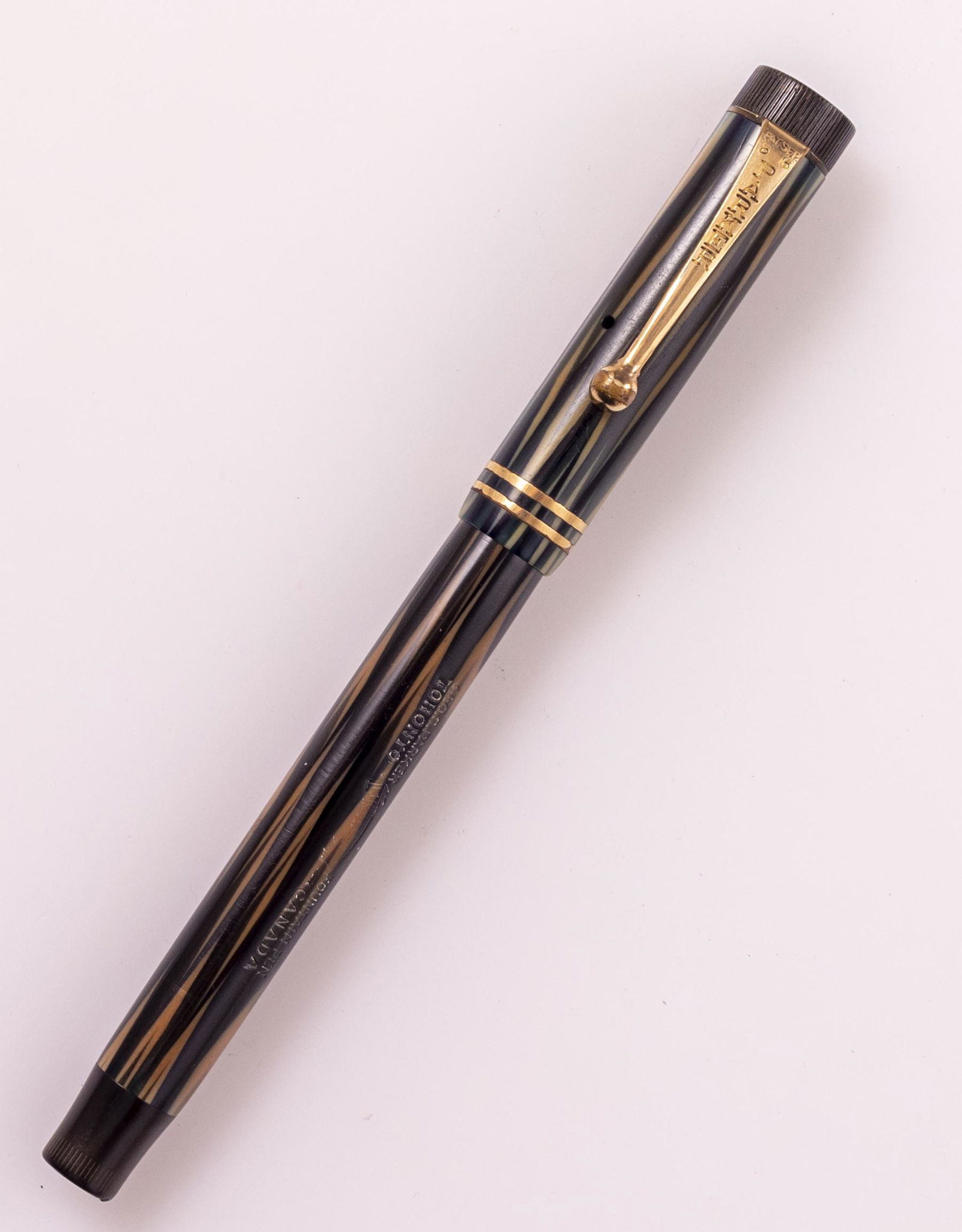 Parker Lucky Curve Fountain Pen Auction