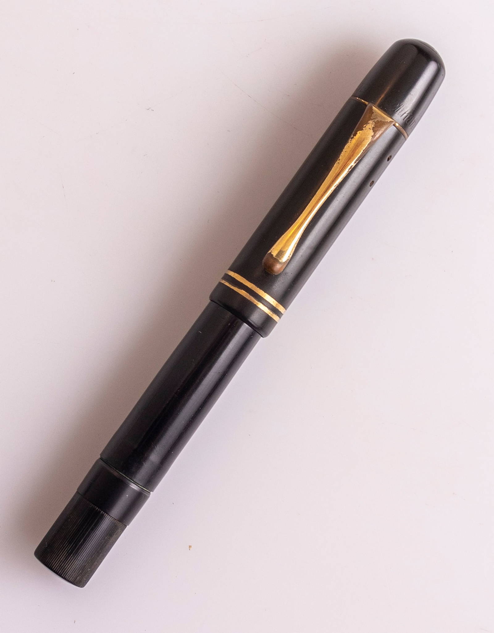 Pelikan 100 Fountain Pen Auction