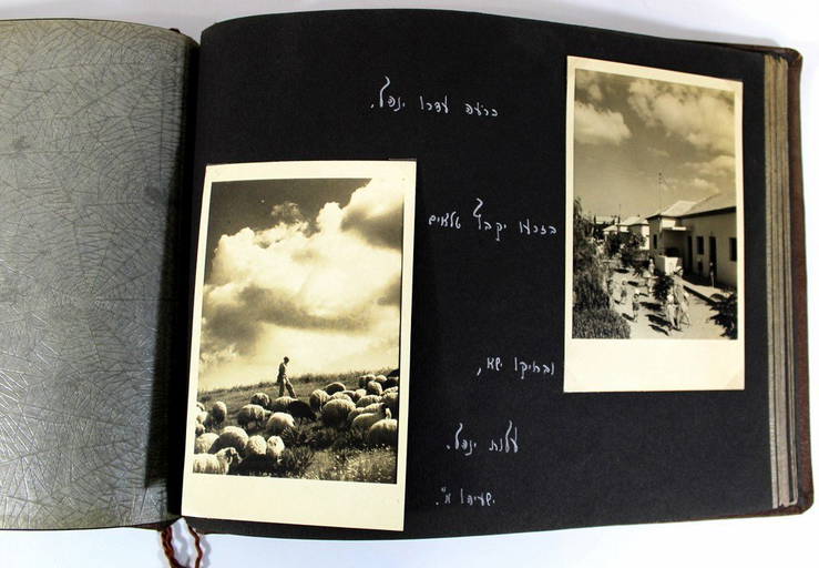 A Photo Album Kibbutz Ashdot Yaakov, 1944