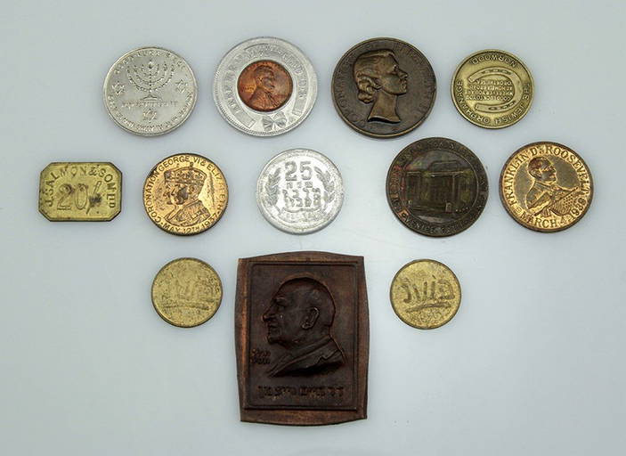 Lot Of 12 Jewish Tokens