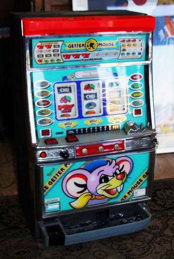 Getter Mouse Electronic Slot Machine