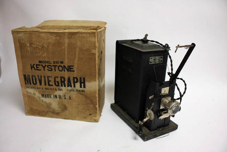 Keystone Moviegraph Model 261w