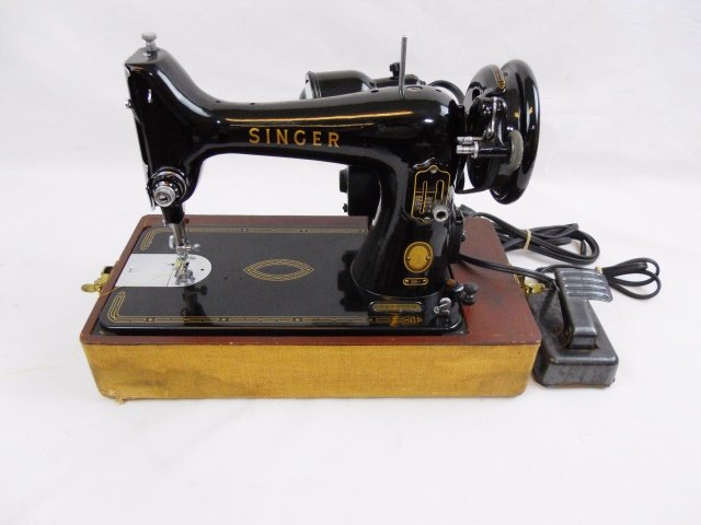 Vintage Singer 99 Portable Electric Sewing Machine