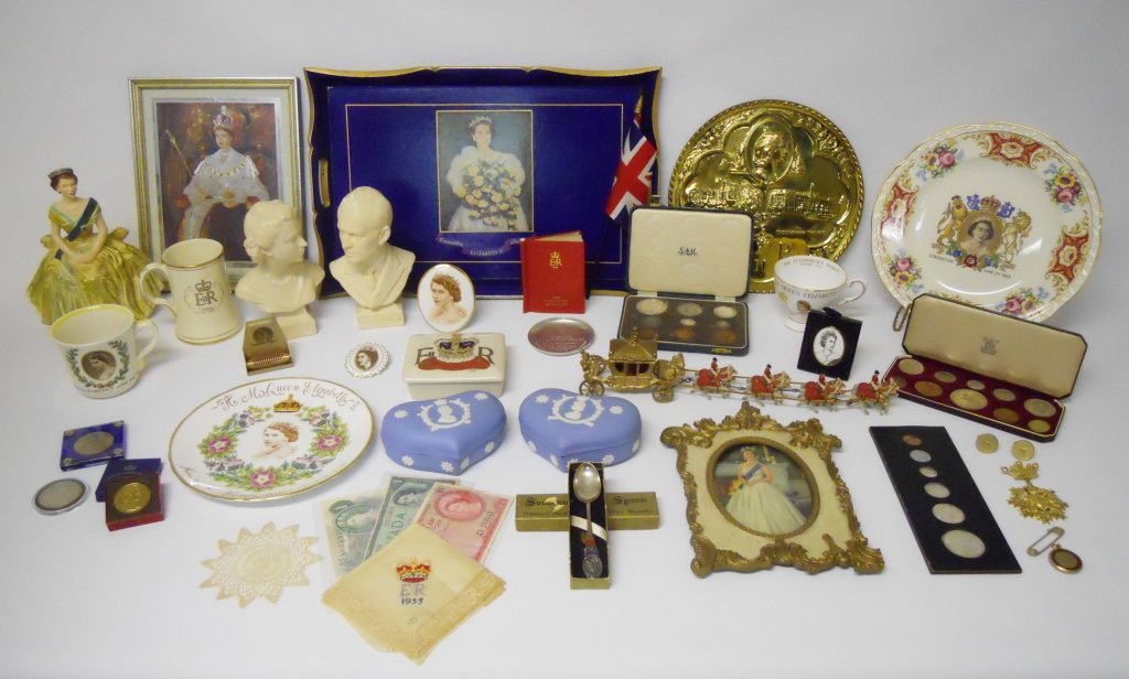 British Royal Commemorative Items, Elizabeth II