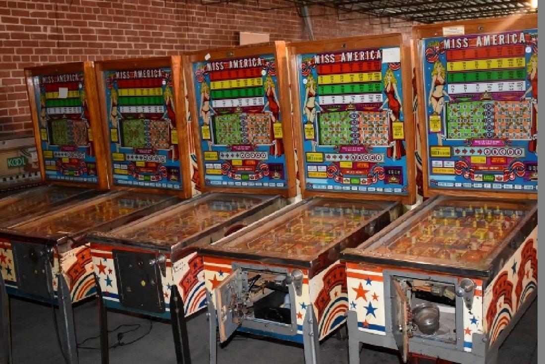 Lot Of 14 Bally Miss America Pinball Machines