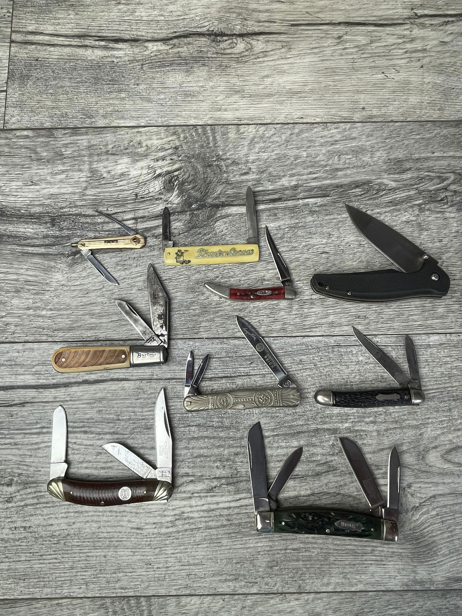 Lot Of 9 Assorted Pocket Knives Auction