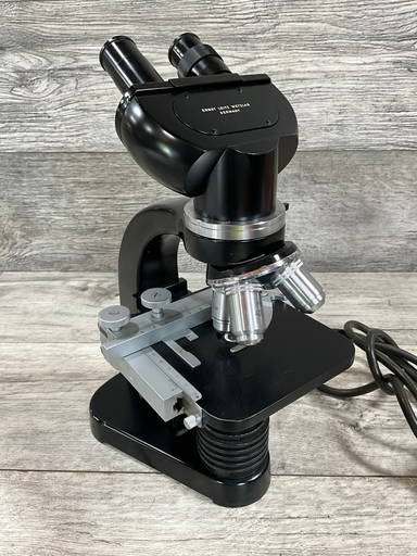 Ernst Leitz Wetzlar Lighted Stereo Microscope