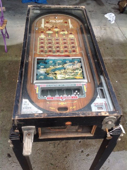 1933 World's Fair Jig-Saw Pinball Machine