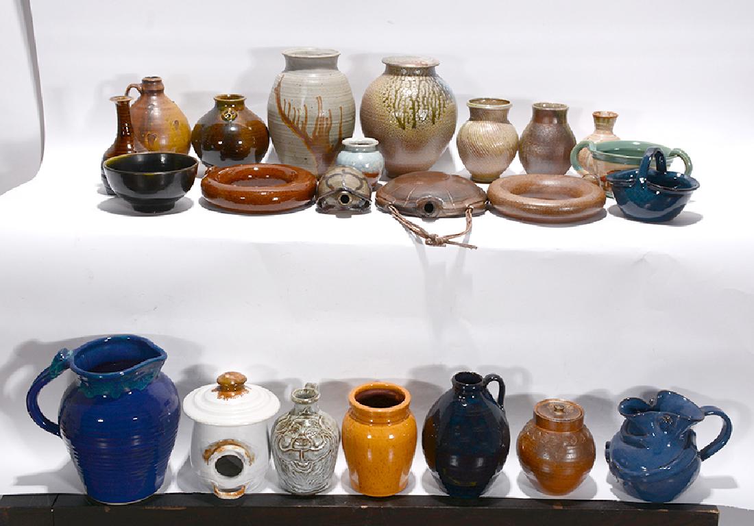 North Carolina Potters. 22 Piece Pottery Lot.