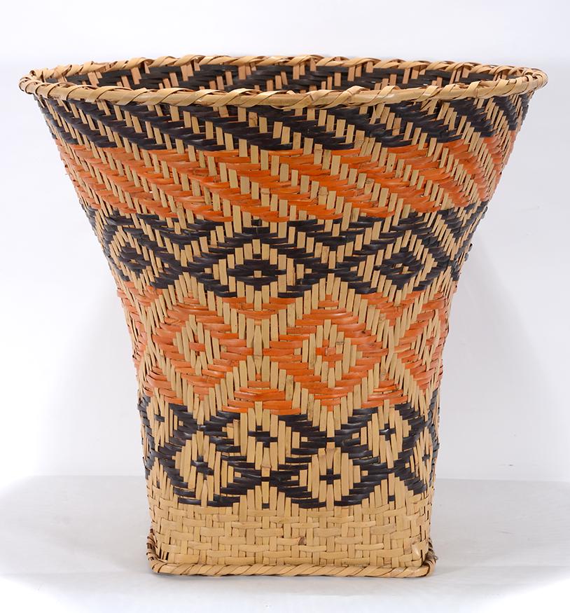 Choctaw Tribe. Lg Diamond Pattern Basket. - Apr 25, 2020 | Slotin Folk ...