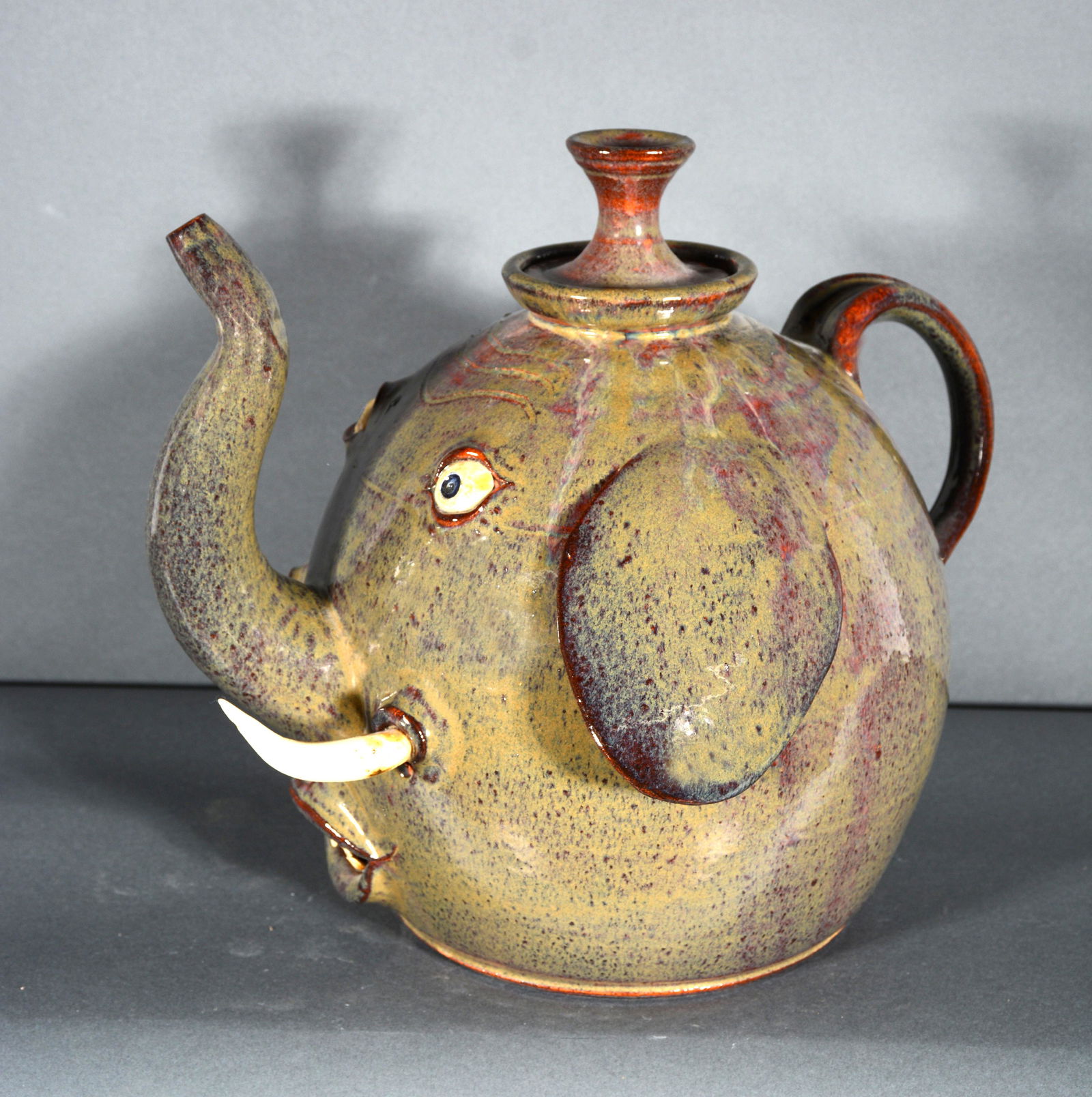 Roger Corn. Elephant Tea Pot. - Feb 13, 2021 | Slotin Folk Art in GA