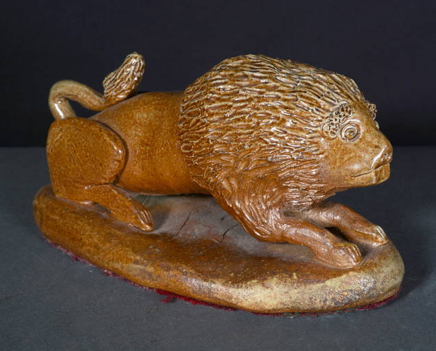 A.l. Hayes. Pottery Lion Figurine.