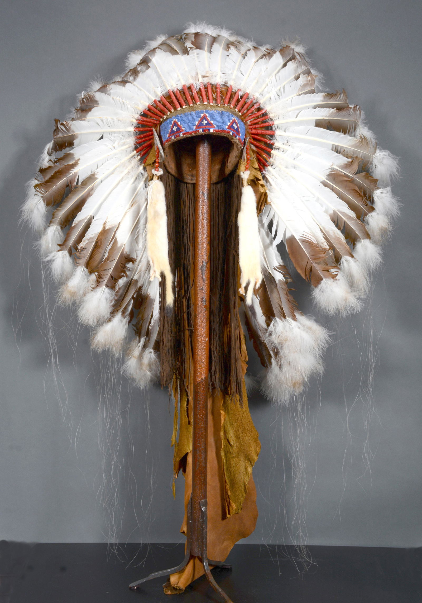 Plains Indian Chief Headdress With Authentic Details.
