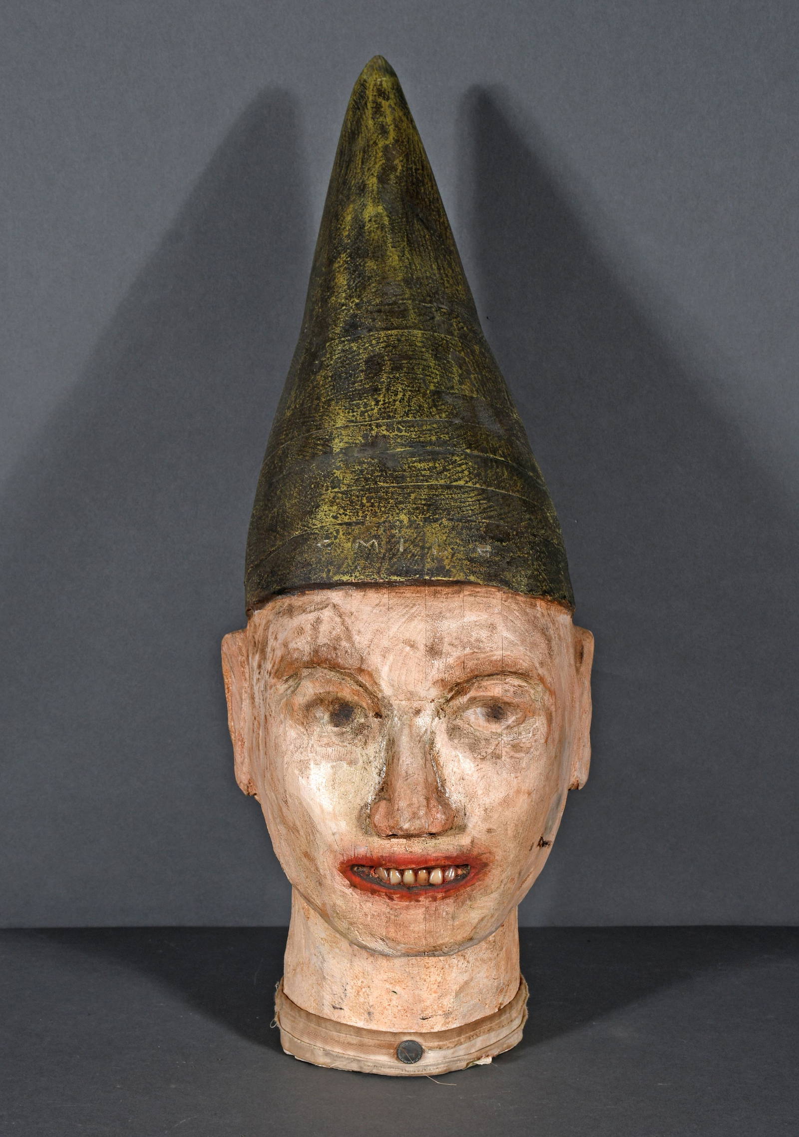 Unknown Artist. Smile. Auction