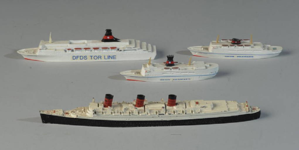 4 Die Cast Ship Models