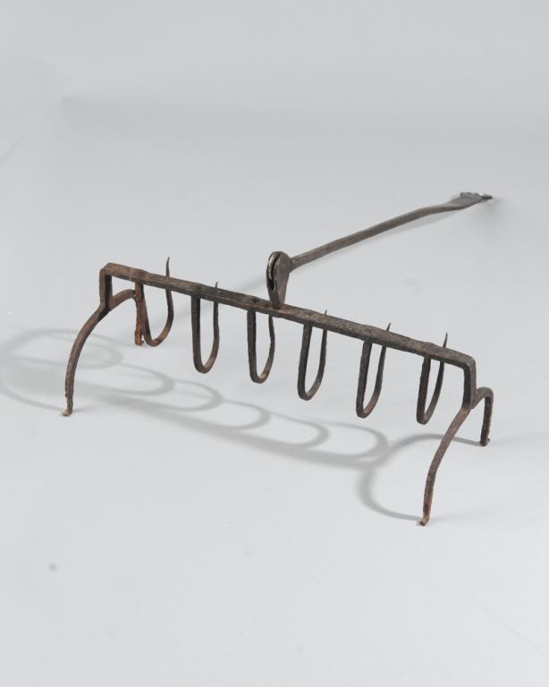 Long Handled Hearth Cooking Fish Roaster