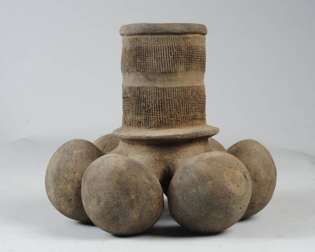 Bangba Ritual Pottery Vessel, D. R. Congo (#0080) on Nov 21, 2022 ...